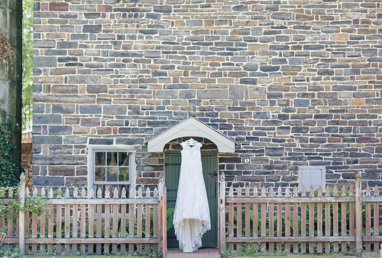 Frank & Elizabeth | Historic Stonebrook Farm Wedding - Perkasie ...